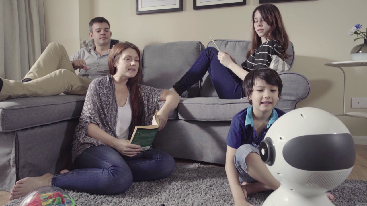 Solbit by 7 Senses Labs - therobotfor.education - YouTube