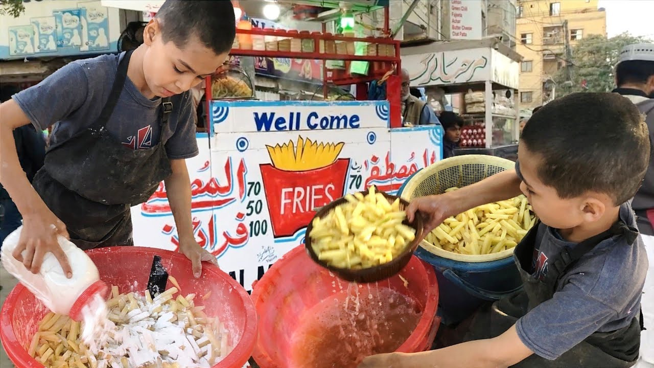 8 Years Old Kid Selling FRENCH FRIES | Very Hardworking Kid Making ...