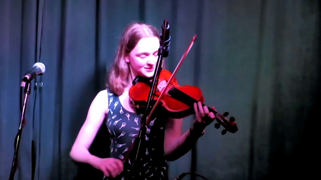Thea Wilson - 'Cape Breton Fiddlers Welcome to Shetland' set. - YouTube