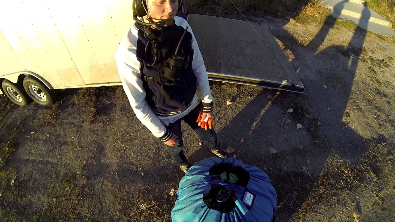 Paramotor 17 Year Old Girl!!! Powered Paragliding Girl Shows How Easy ...