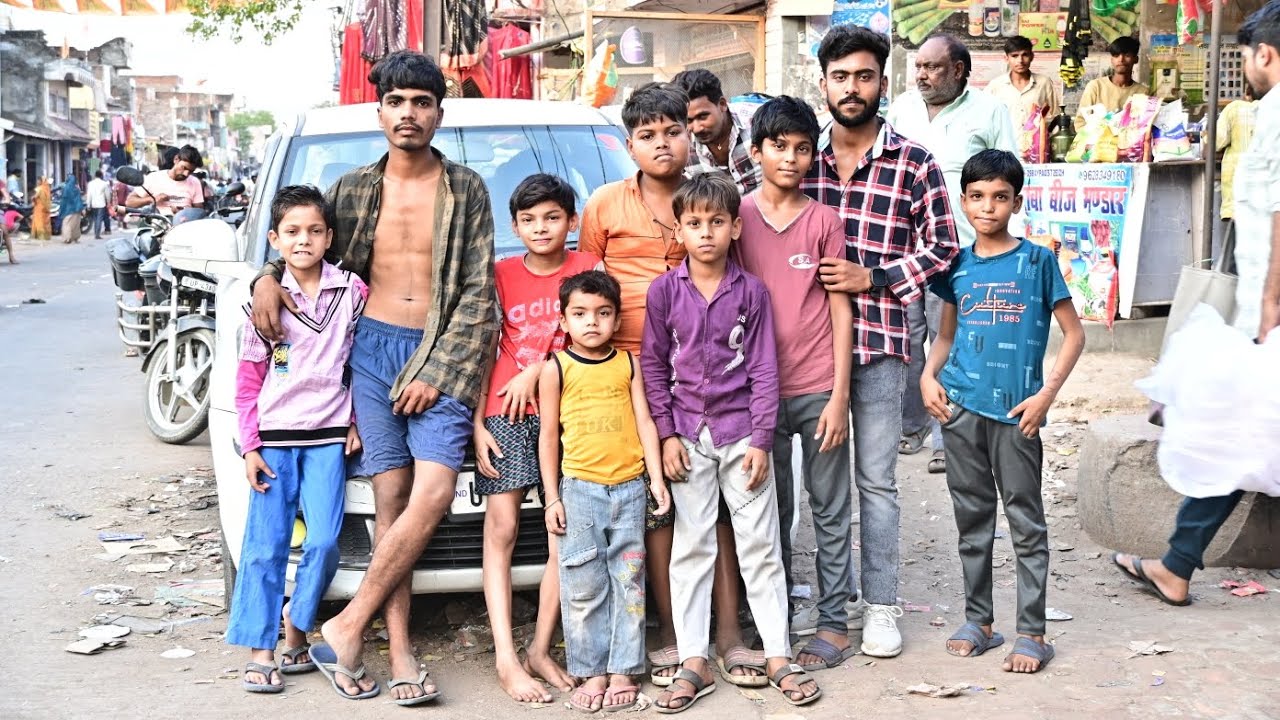 Hlo bhai log ham log ka phla vlog a gya hai video jld hi ayega #funny # ...