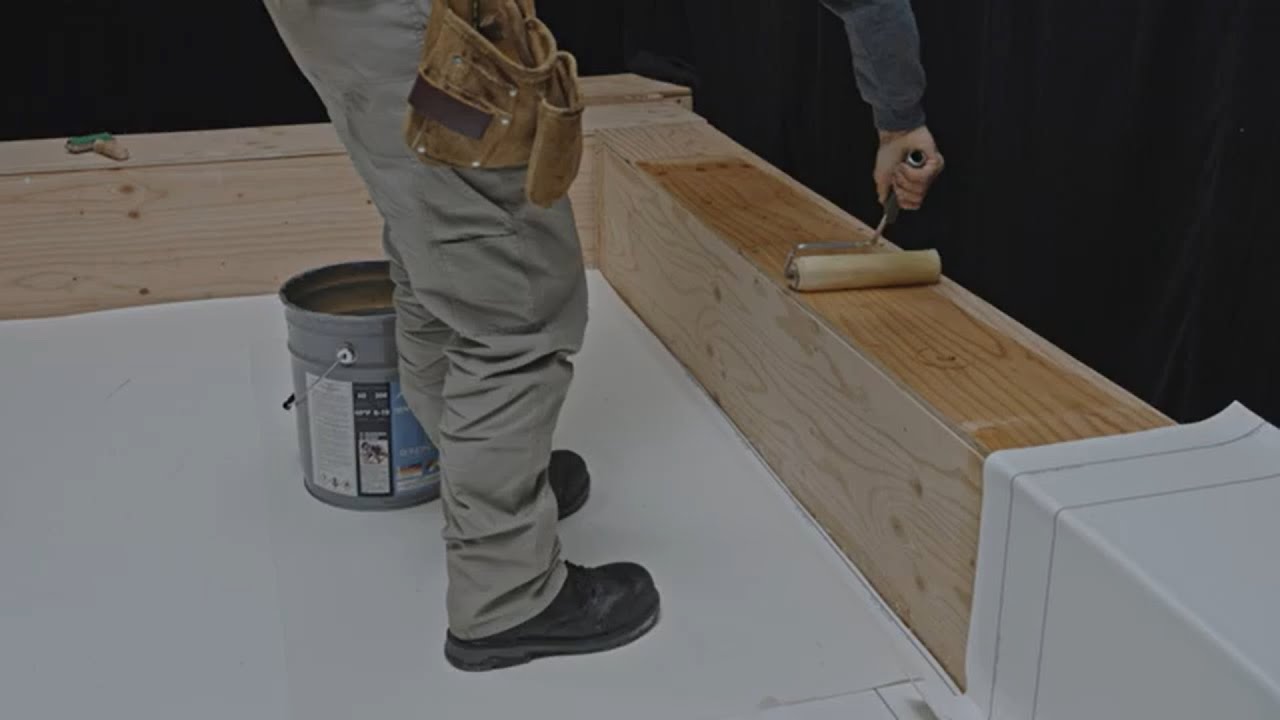 Comment coller les membranes de PVC sur les relevés d'une toiture avec ...