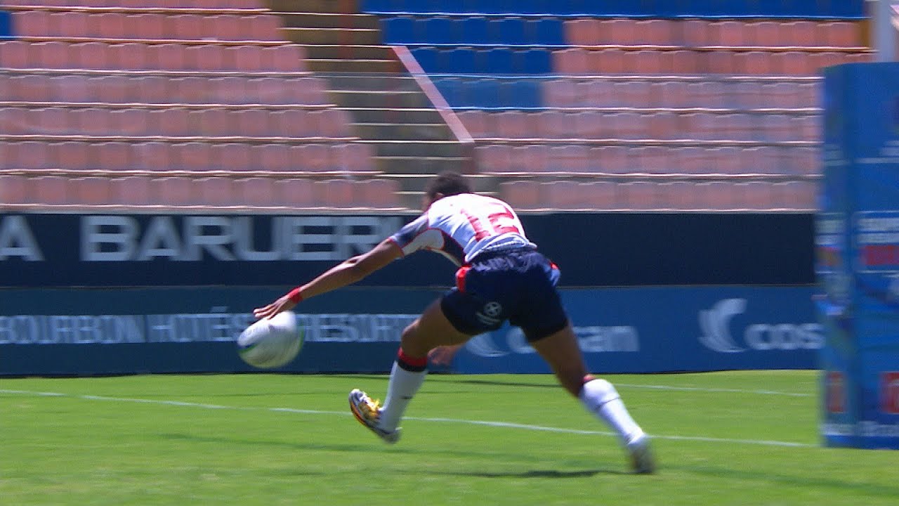 DROPPED!!! USA's Kristen Thomas was all set to score a try against New ...
