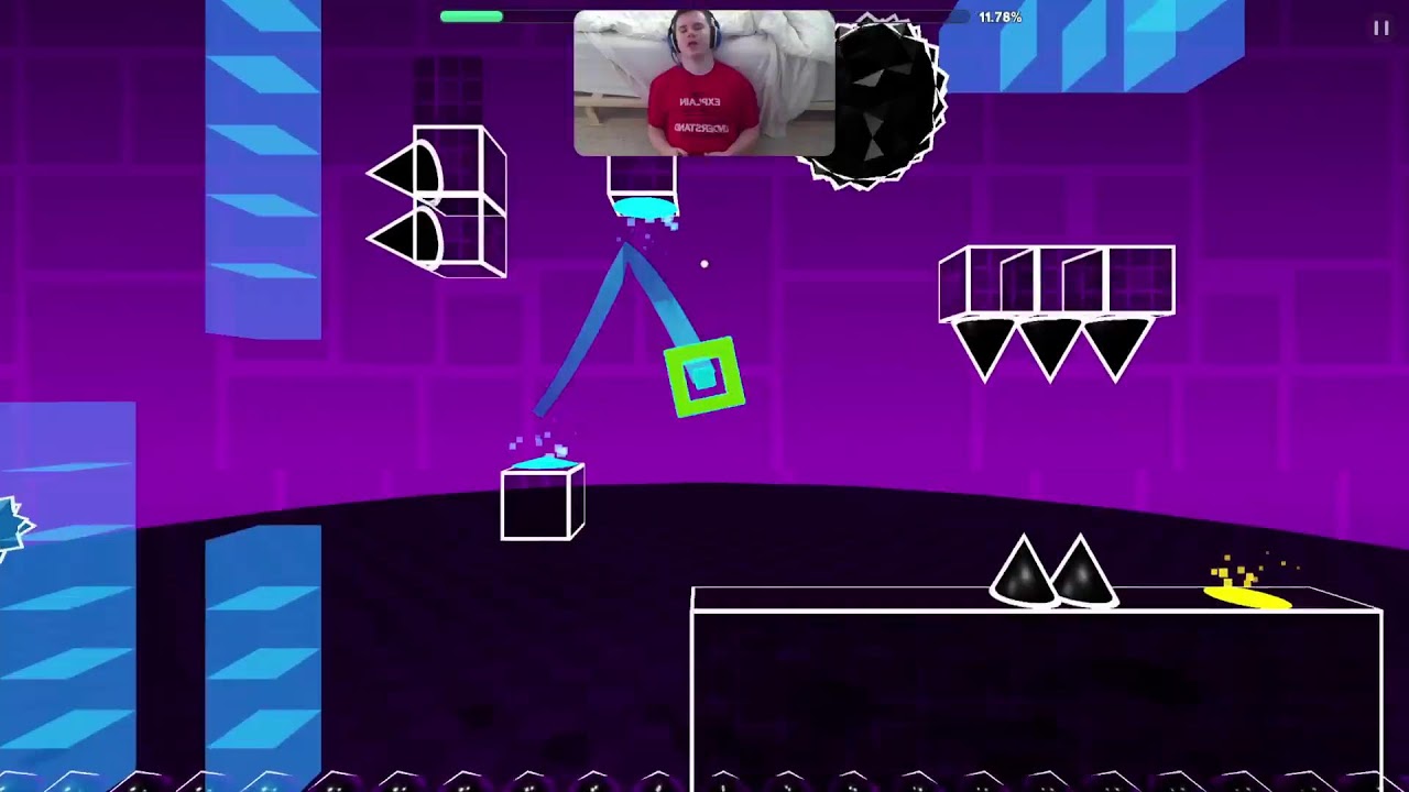 Playing Roblox Geometry Dash - YouTube