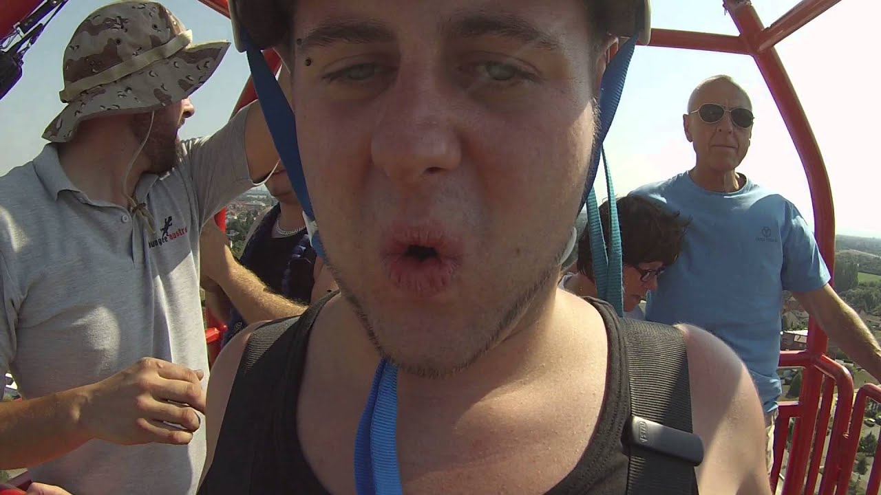 Bungee Jumping @ Bungee Australia 80m Ludwigshafen - YouTube