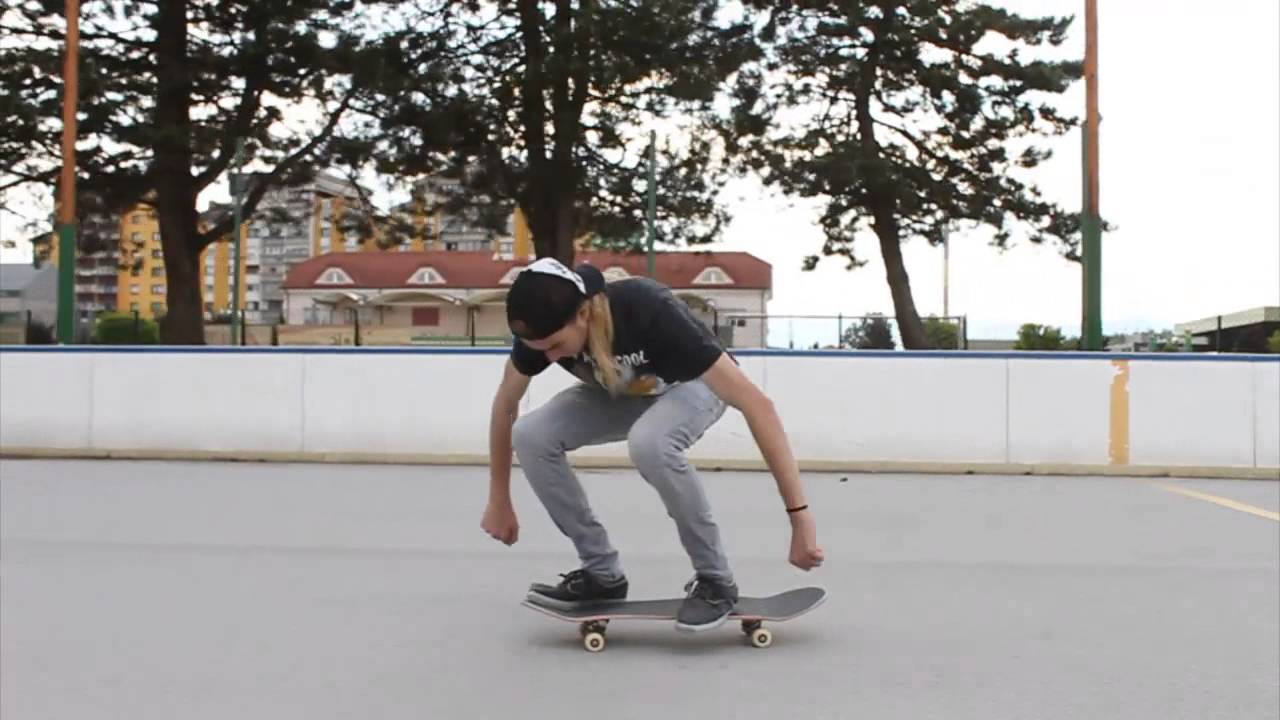NOLLIE LASER FLIP - YouTube