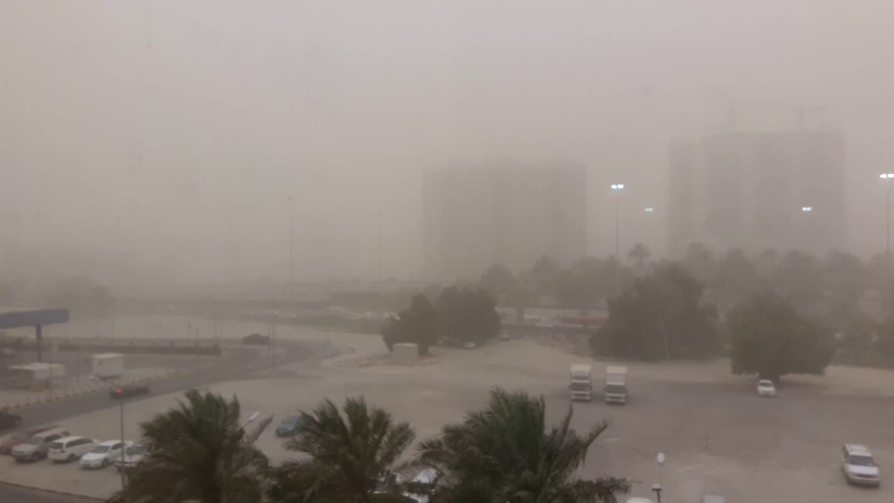 KUWAIT SANDSTORM 2017 - YouTube