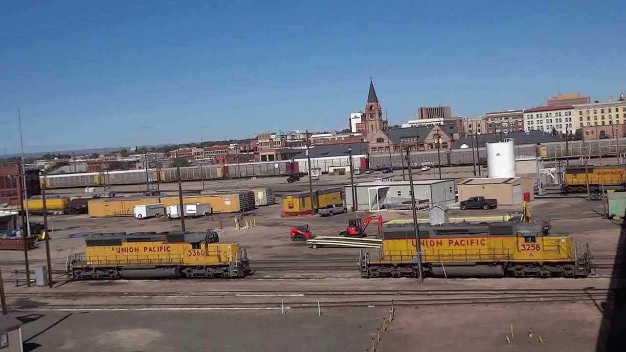 WBD Union Pacific Autorack train departs Cheyenne, WY depot 9/19/13 ...