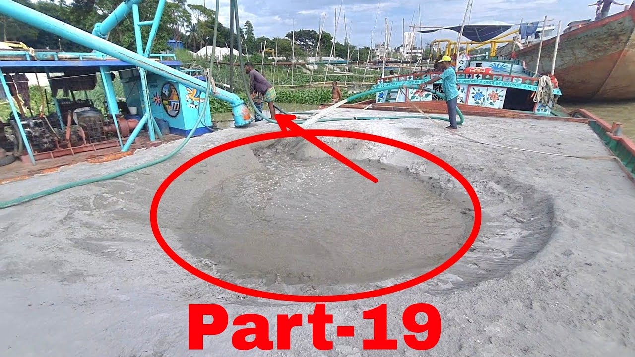 15500 Square feet full load sand in big ship watching full unload sand ...