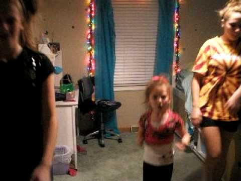 Bella Dancing - YouTube
