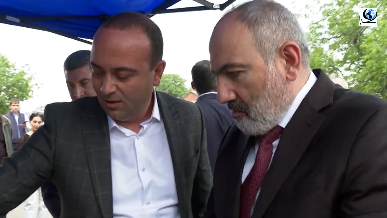 Նիկոլ Փաշինյանը չնախատեսված կանգառ է ունեցել Բամբակաշատում Youtube