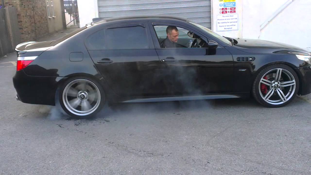 SUPER BMW M5 SPORT SPECIAL BURNOUT, TYRES ON FIRE. - YouTube