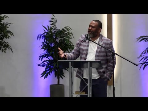The Lighthouse On The Pike | Pastor Gregory Wardlow | 1 Kings 17:8-16 ...