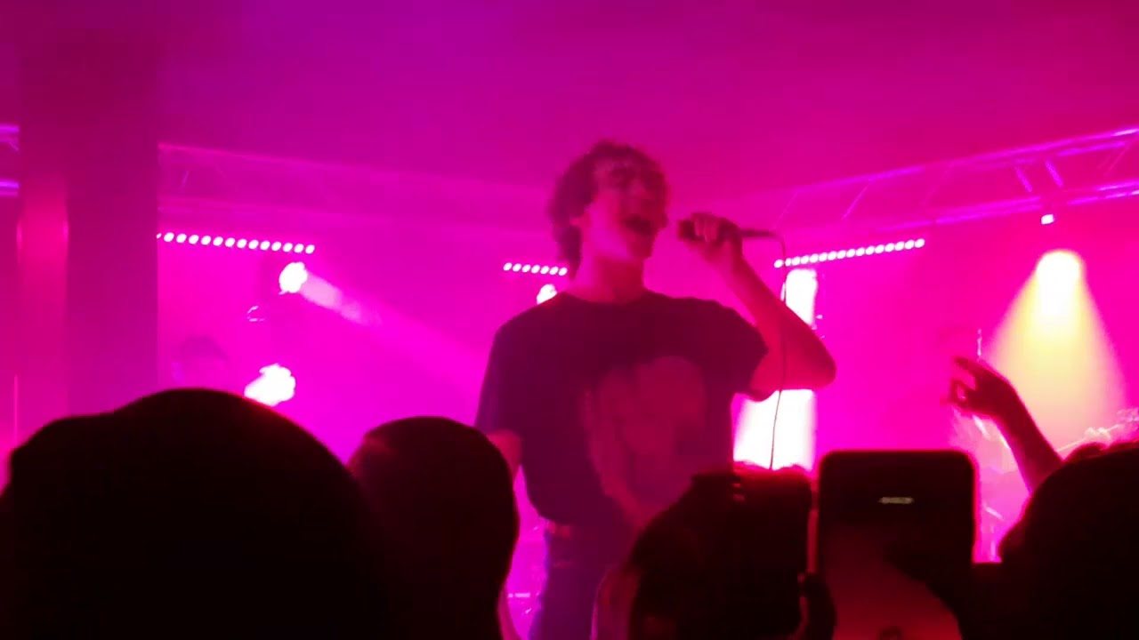 Don Broco - Superlove (Live @ Legend Club, Milano, Italy, 19-01-2019 ...