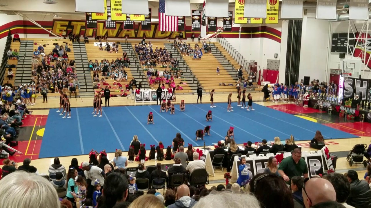 Victorville Braves Cheer 12/10/2016 Etiwanda H.S - YouTube