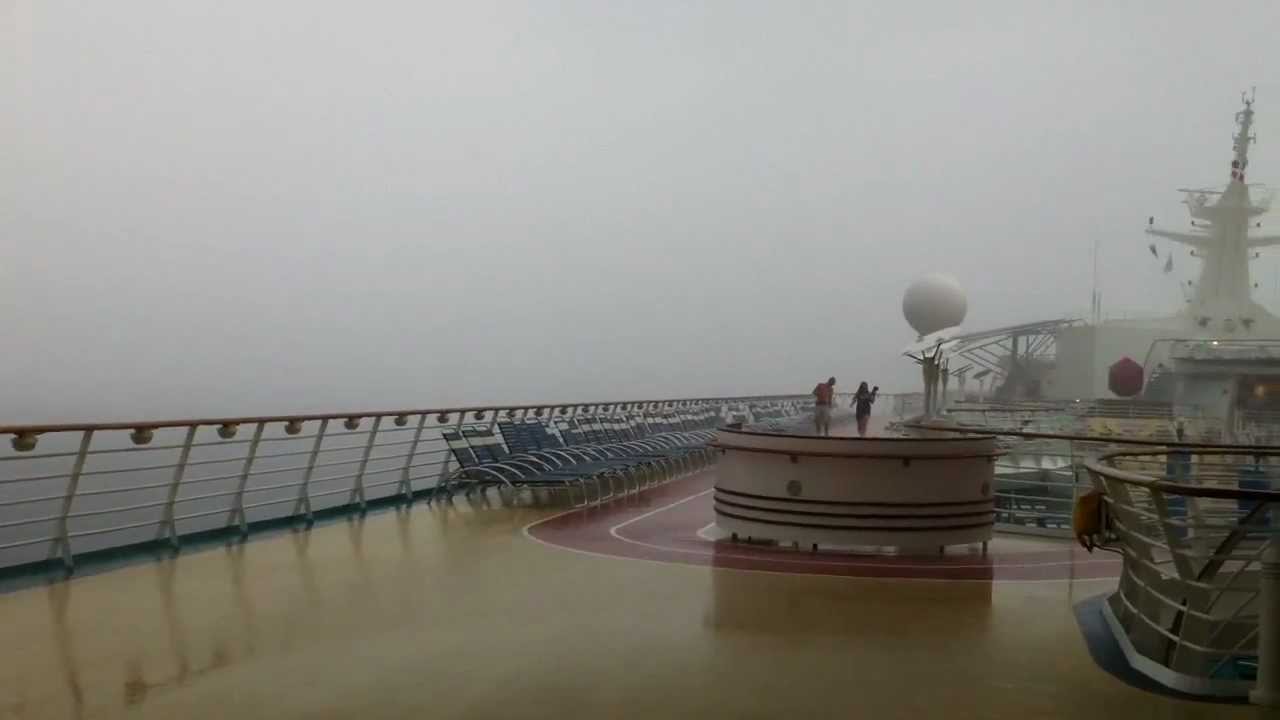 Barco tormenta inminente 2012 crucero mediterraneo - YouTube