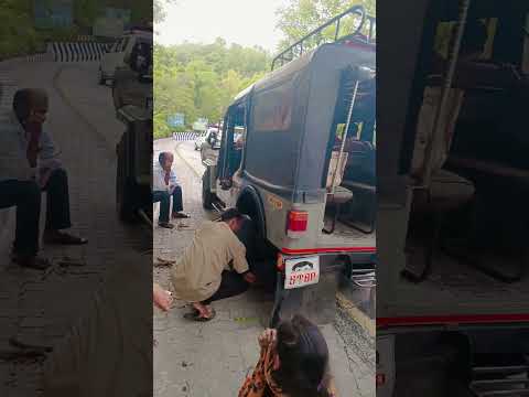 tirupathi lo train 6ki but weikil pamcher....