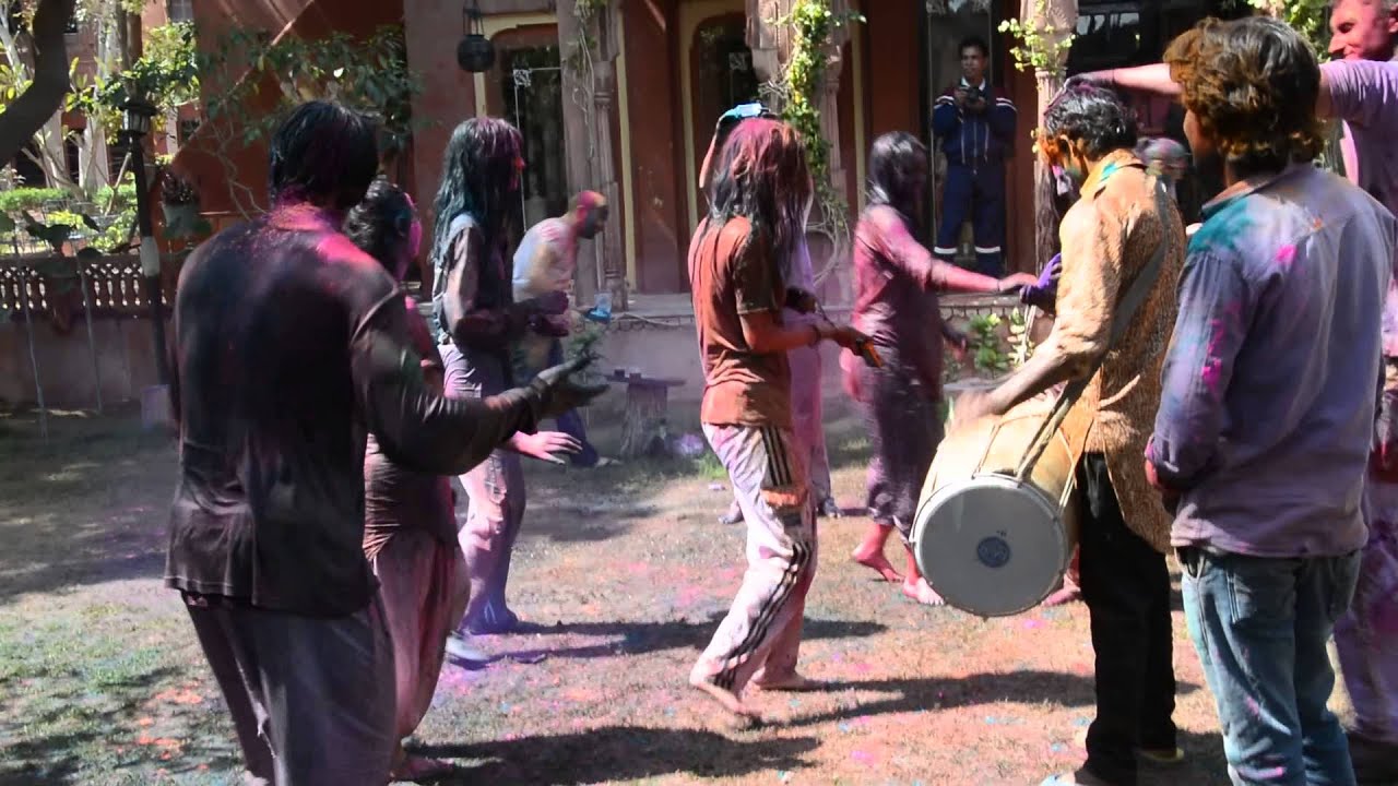 HOLI FESTIVAL CELEBRATION BIKANER - YouTube