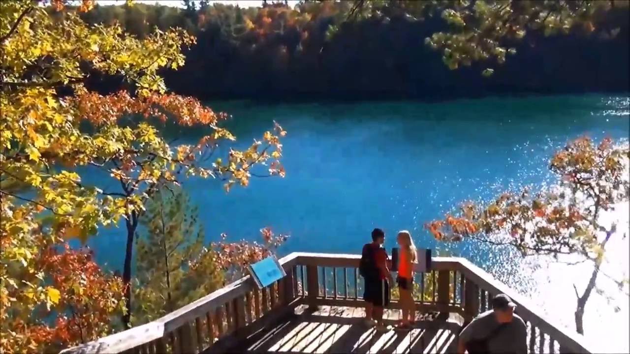 Beautiful Fall Colors near Pink Lake, Gatineau Park, Quebec HD - YouTube