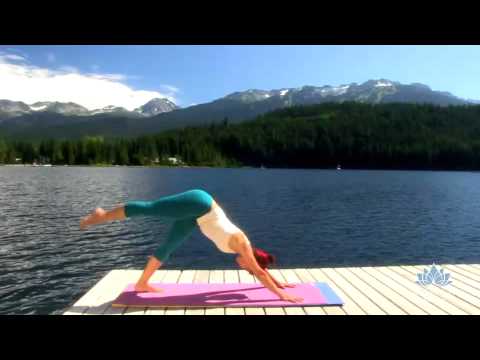 Clara Roberts-Oss Yoga: Vata Flow - YouTube