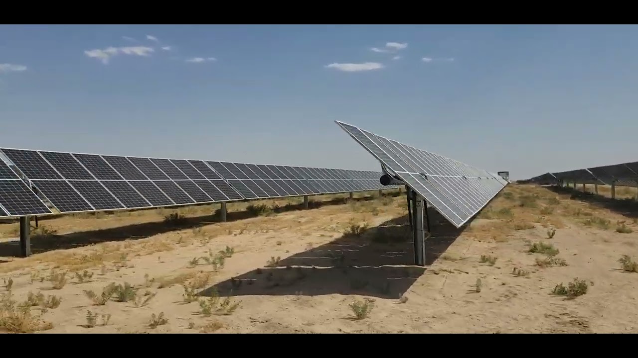 100 MW Solar Power Plant - YouTube