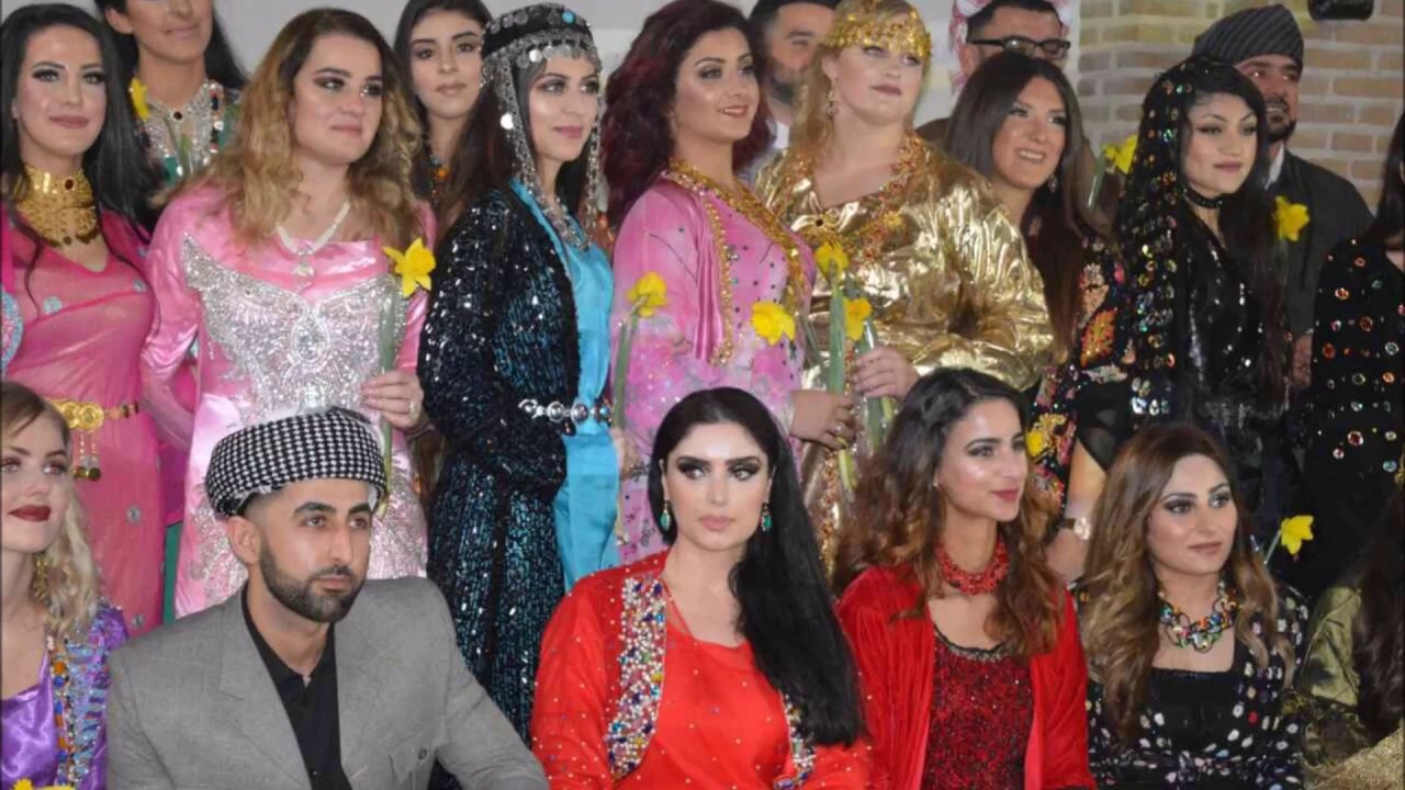 Kurdish Fashion show Jilubergikurdi Photo's kurdishfashionshow 2017 ...
