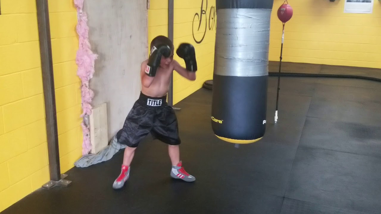 7 year old Landon Zapata makes boxing debut November 17th 2018 - YouTube