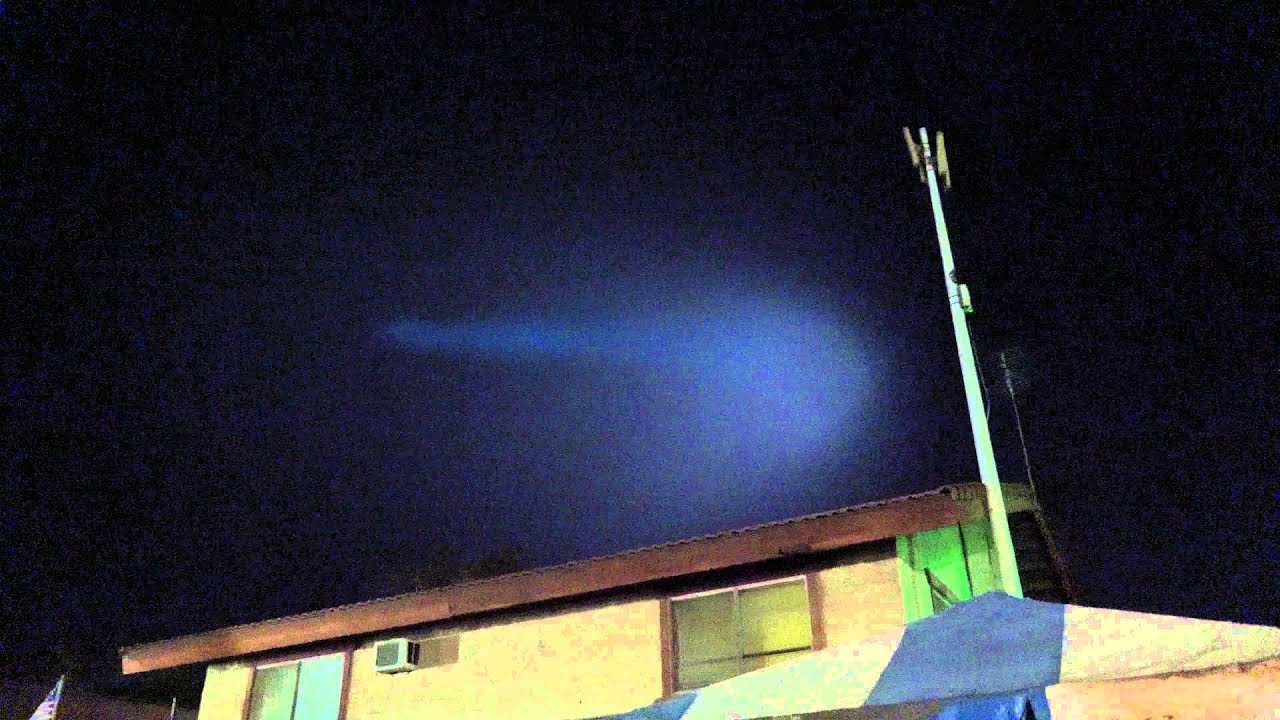 Bright luminous object with green trail in the Western U.S. sky over ...