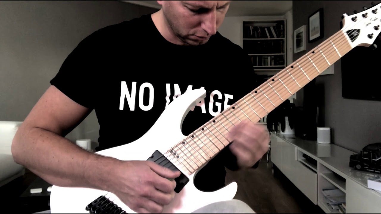 Improvising in D-Dorian on 8-String Harley Benton - YouTube