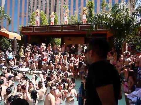 道 TAO BEACH mix bikini party in Las Vegas
