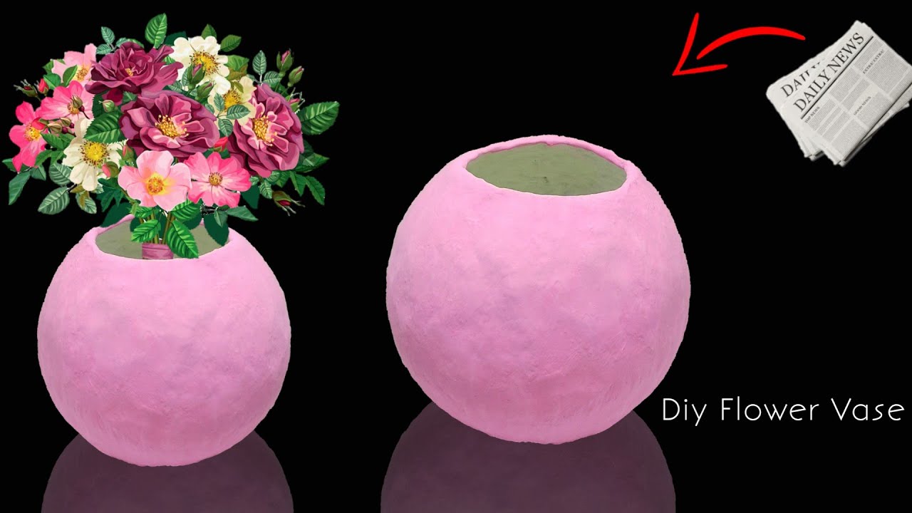 Easy flower vase making with Newspaper // Flower vase making at home ...