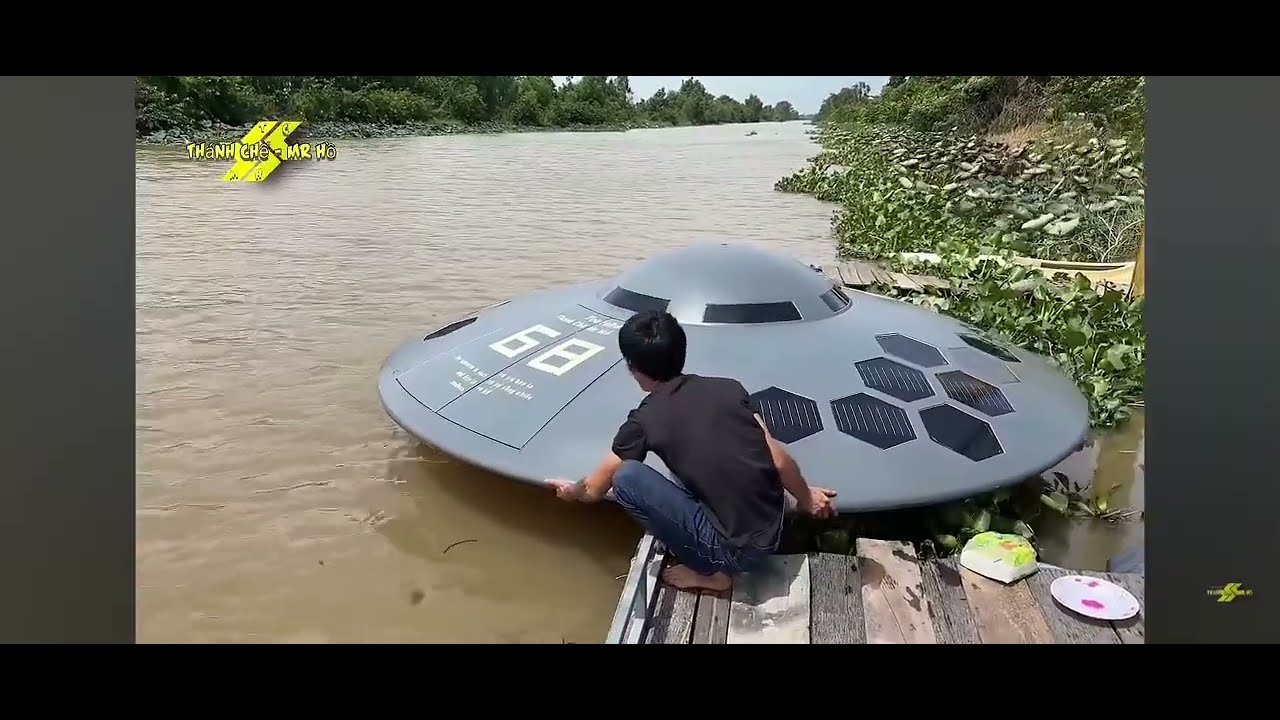ufo speed boat#youtubeshorts #funny #foryou - YouTube