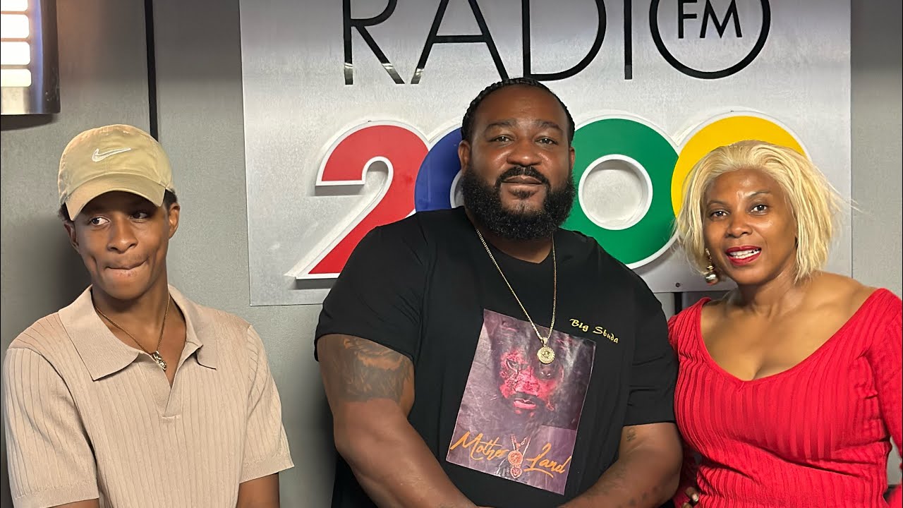 Radio 2000 - YouTube