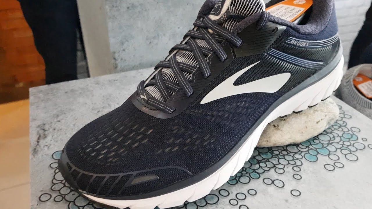 Brooks launches 5 New Shoe Models - YouTube