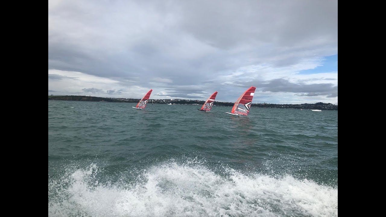 Rocking in an Auckland Summer. - YouTube