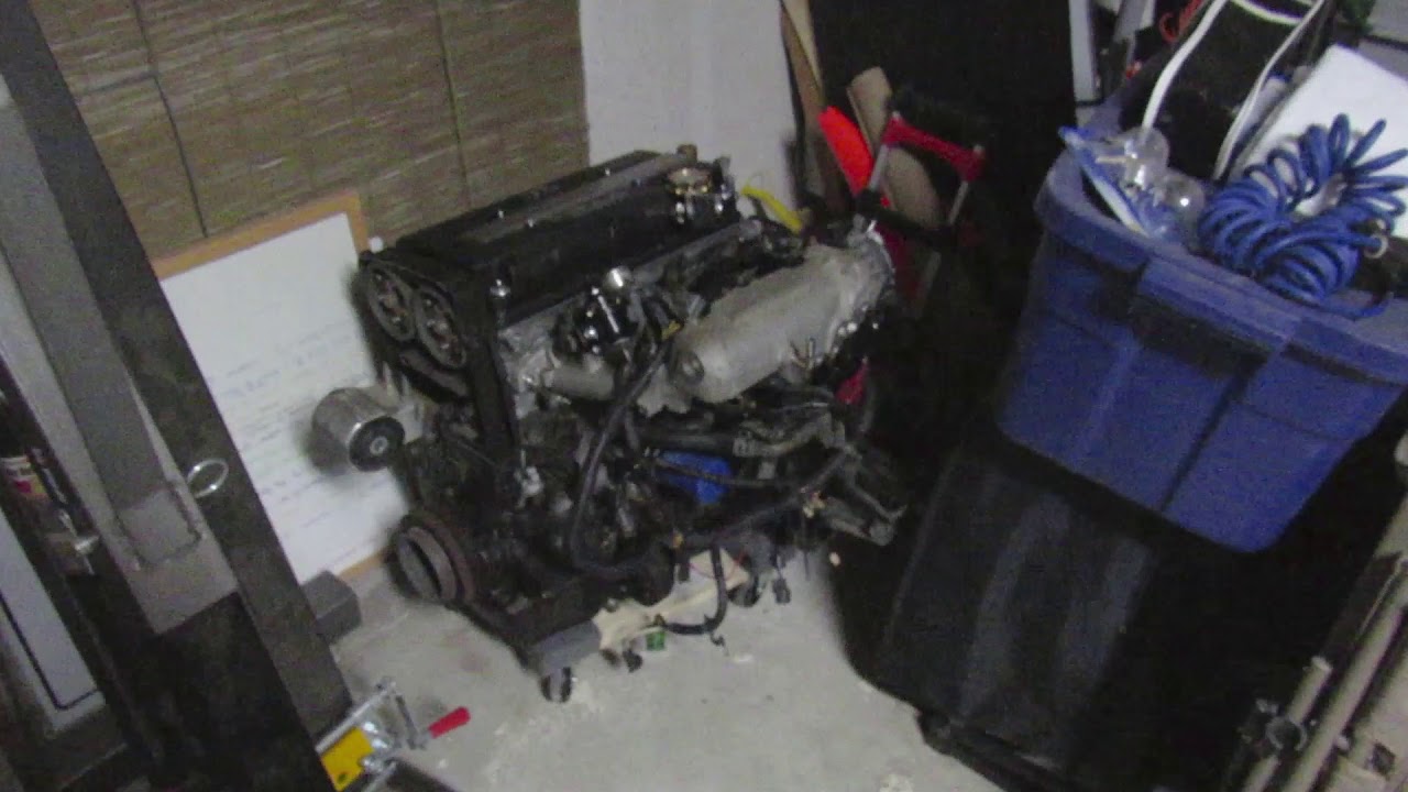 Pulling my b18. The project begins. - YouTube