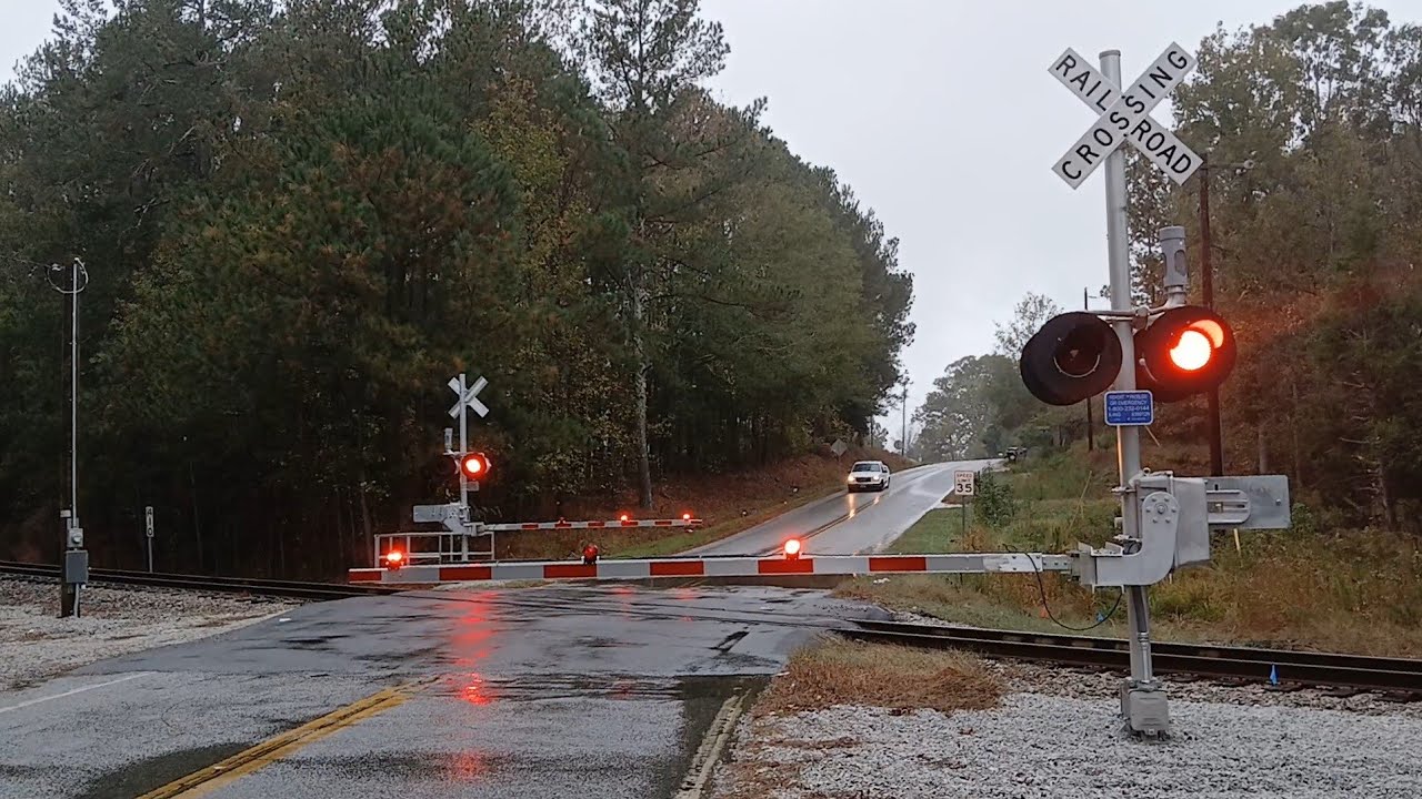 Puckett Ferry Road Railroad Crossing Cross Hill SC - YouTube