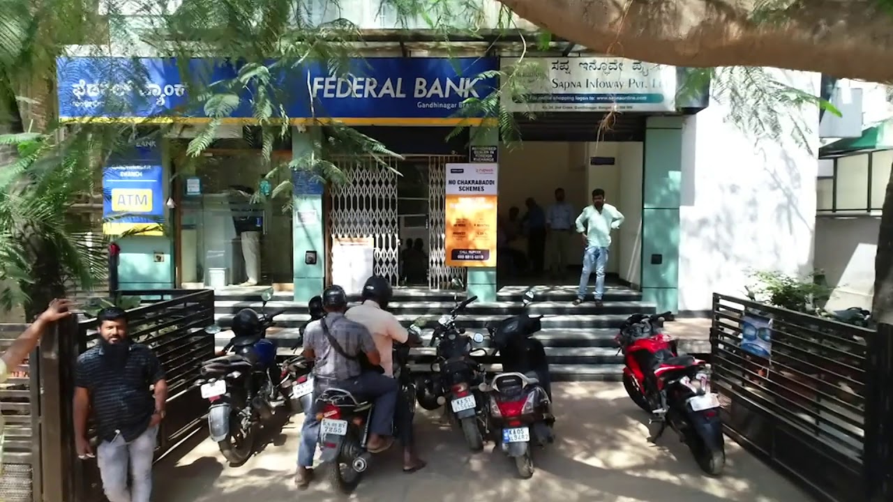Rupeek Gold Loans at Federal Bank, Gandhinagar Branch - YouTube