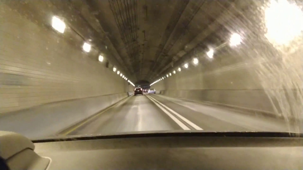 Entering Pittsburgh through Fort Pitt Tunnel - Stunning Skyline at ...
