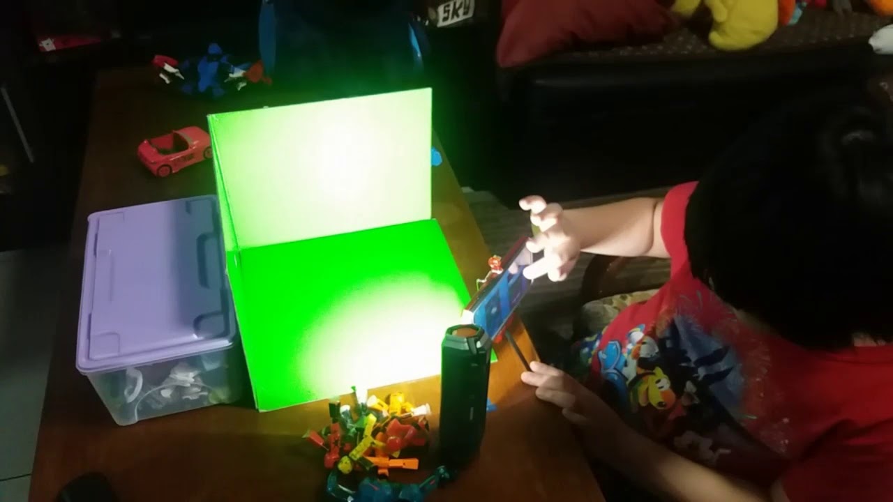 Bosch Cordless work light - YouTube