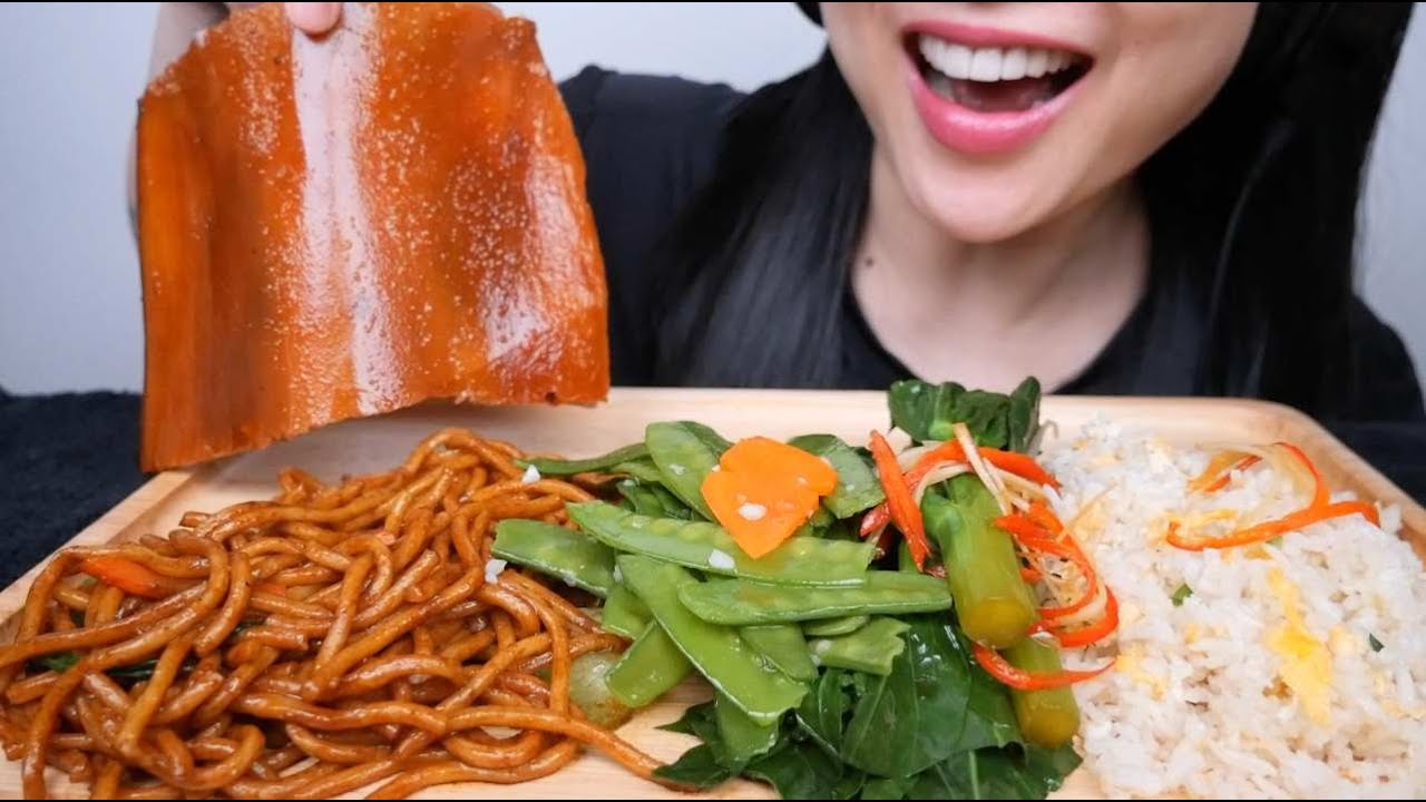 CRISPY BBQ PORK (ASMR EATING SOUNDS) LIGHT WHISPERS | SAS-ASMR - YouTube