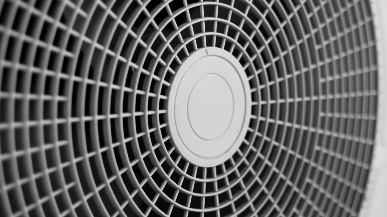 SOOTHING FAN SOUND FOR SLEEP, helps with relaxing, studying and help ...
