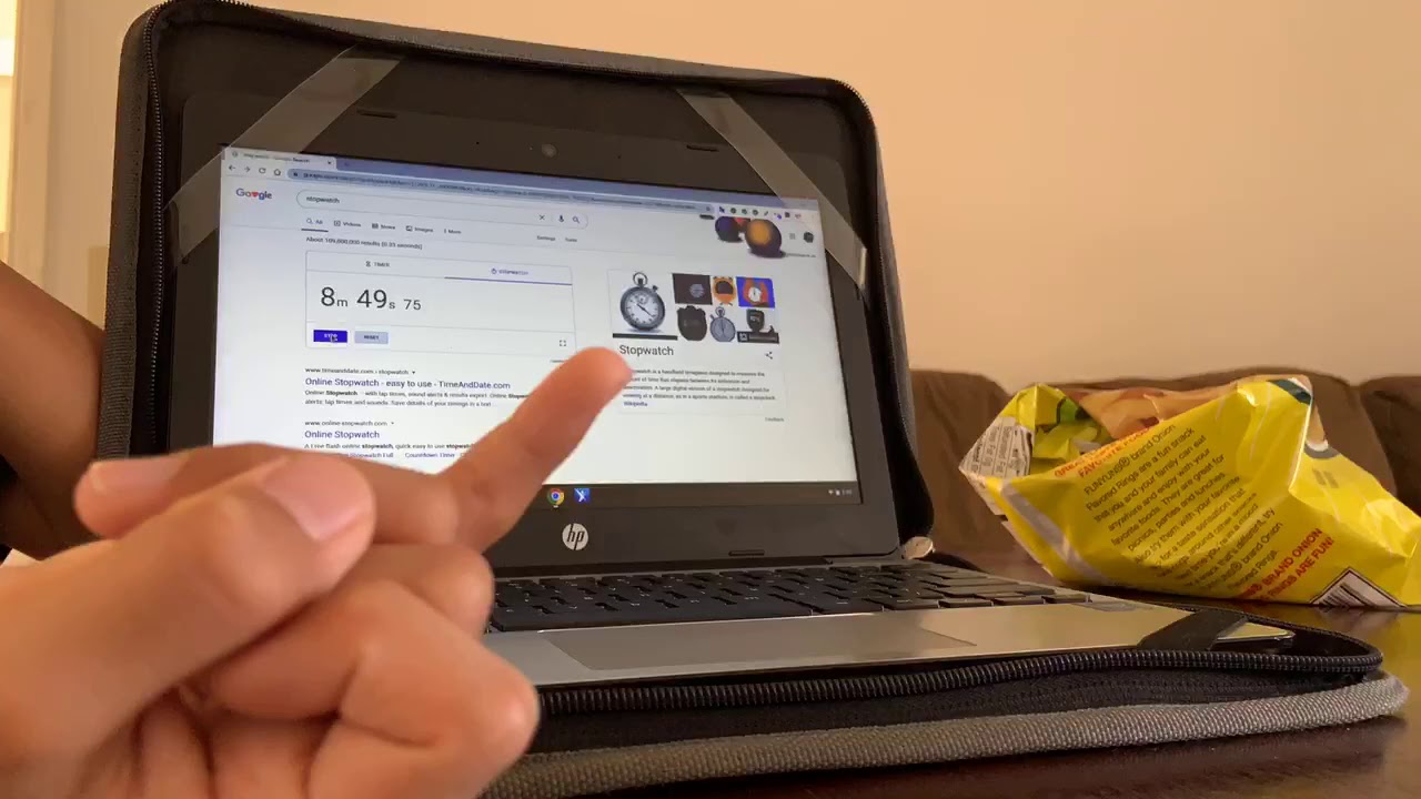 The World Record For The Longest Time Holding Out Your Pinky Finger (13 ...