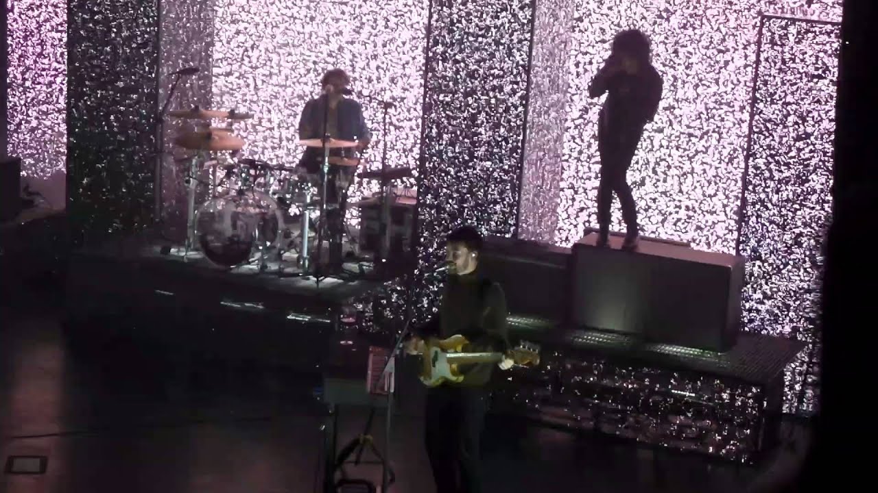 The City - The 1975 (December 3, 2015 Boston, MA) - YouTube