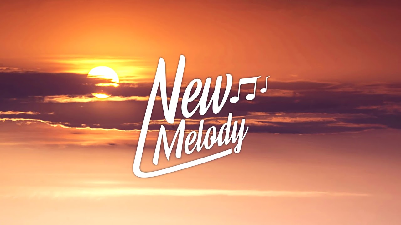 Clara Mae - I'm Not Her (Lyrics / Lyrics Video) - YouTube