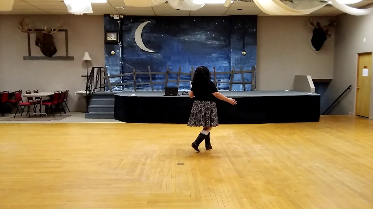Midnight Waltz Line Dance - YouTube