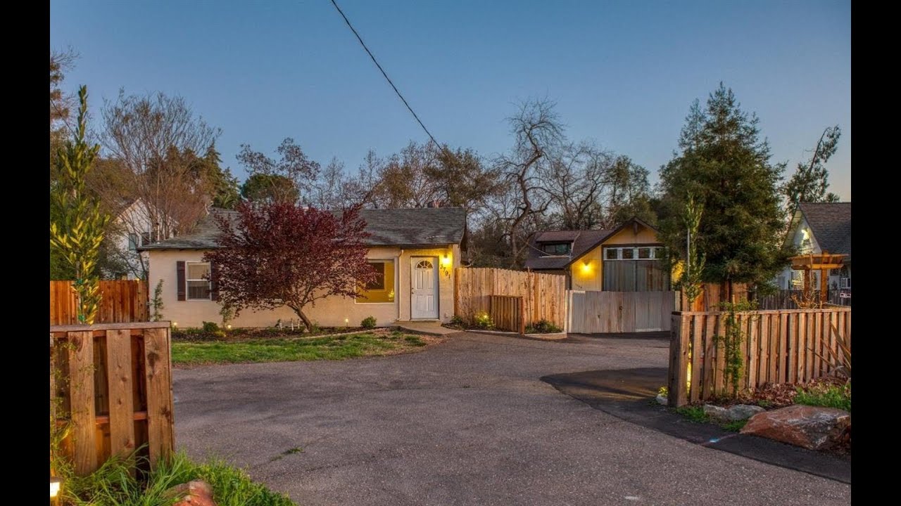 Unbelievable Commercial Opportunity Across from High Hand Nursery ...