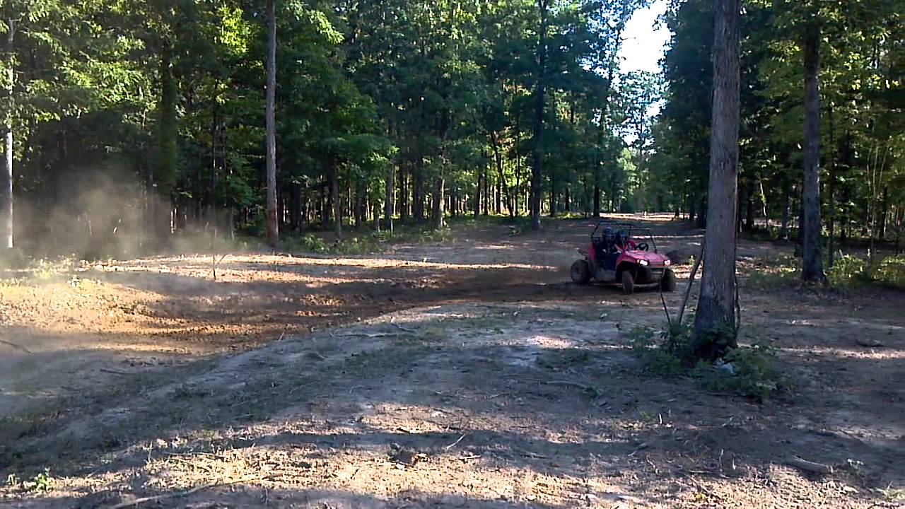 Girls gone muddin - YouTube