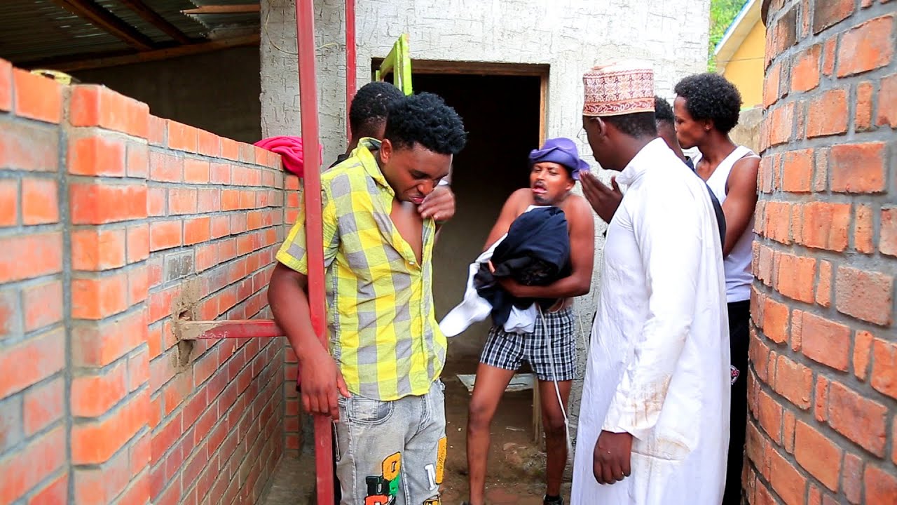 MITSUTSU COMEDY :Intambara y'ubwiherero - YouTube