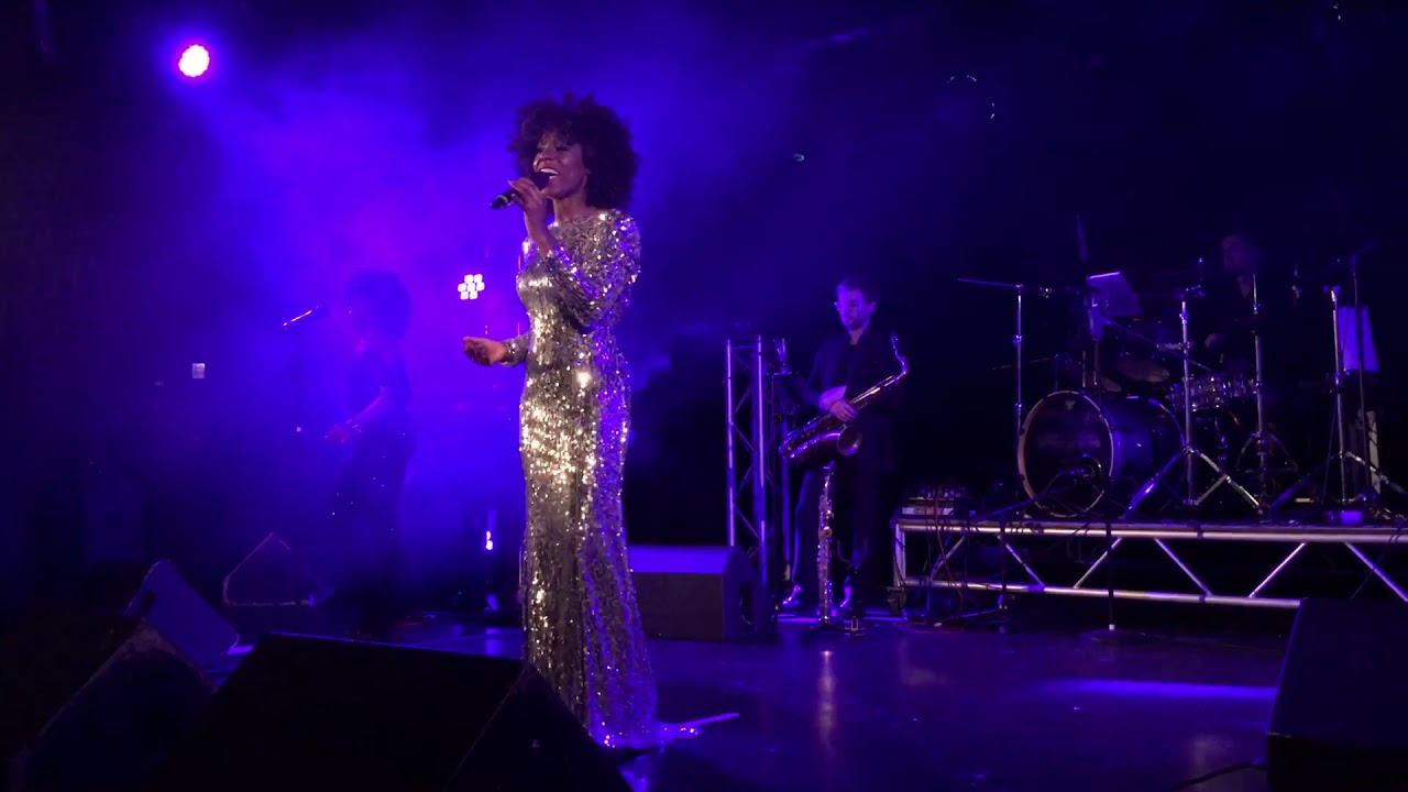 Shanice Smith - I Will Always Love You - YouTube